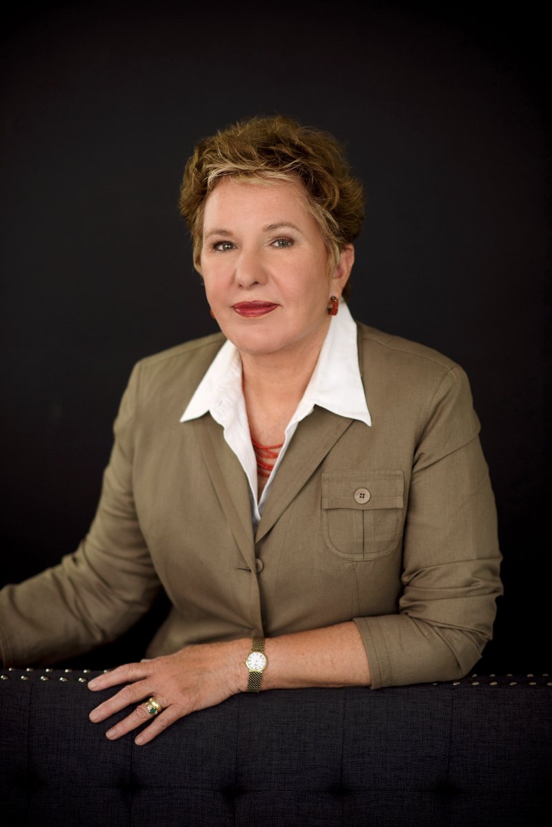 Truth About Contagion en castellano. Próximamente en Cauac.